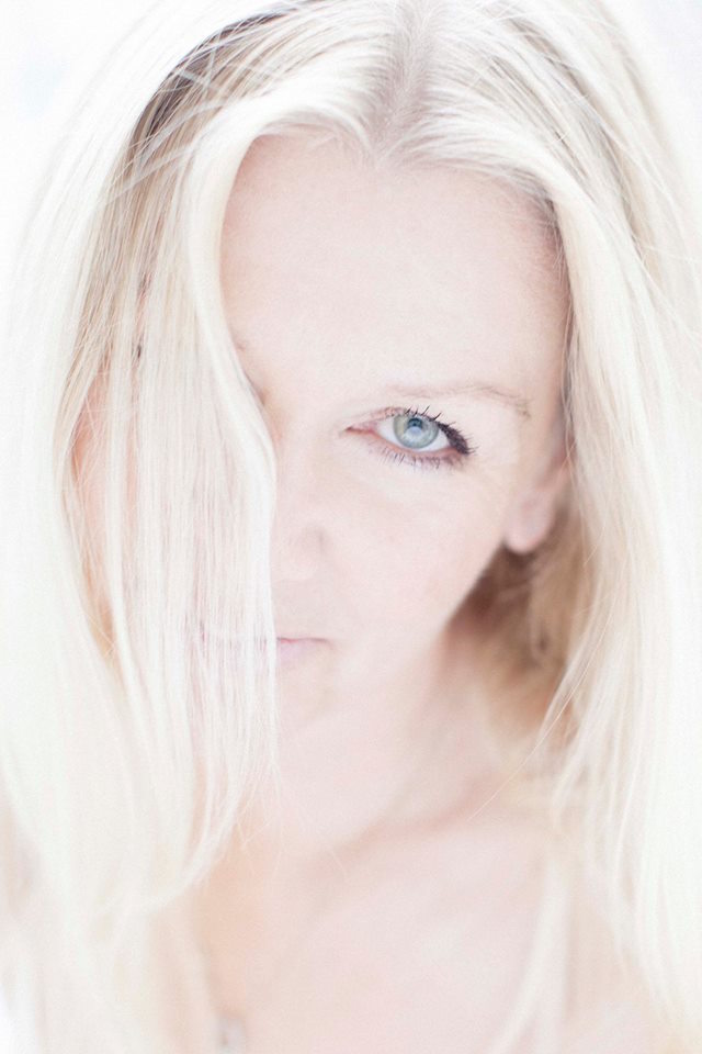 AWNY Startup Stories: Artist Fiona Maclean – AWNY | Australian Women in ...